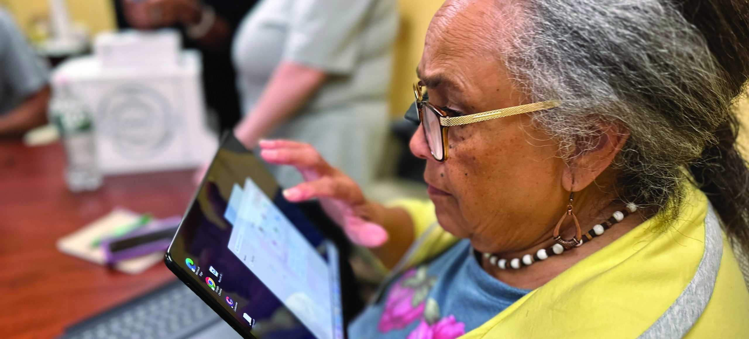 Cyber-Seniors Technology Workshops - IN-SIGHT